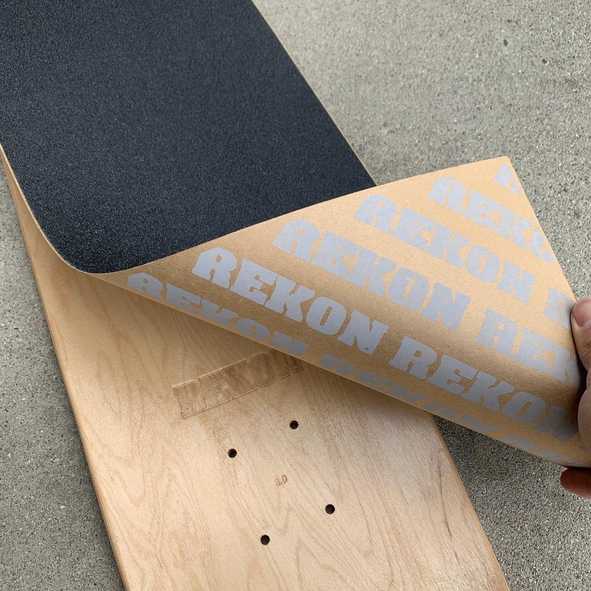 REKON 9 x 33 Inches Premium Skateboard Grip Tape – Sol-Effect